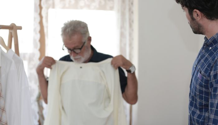 How to Fold Thobe - Comprehensive Guide – Al-Haq Thobes