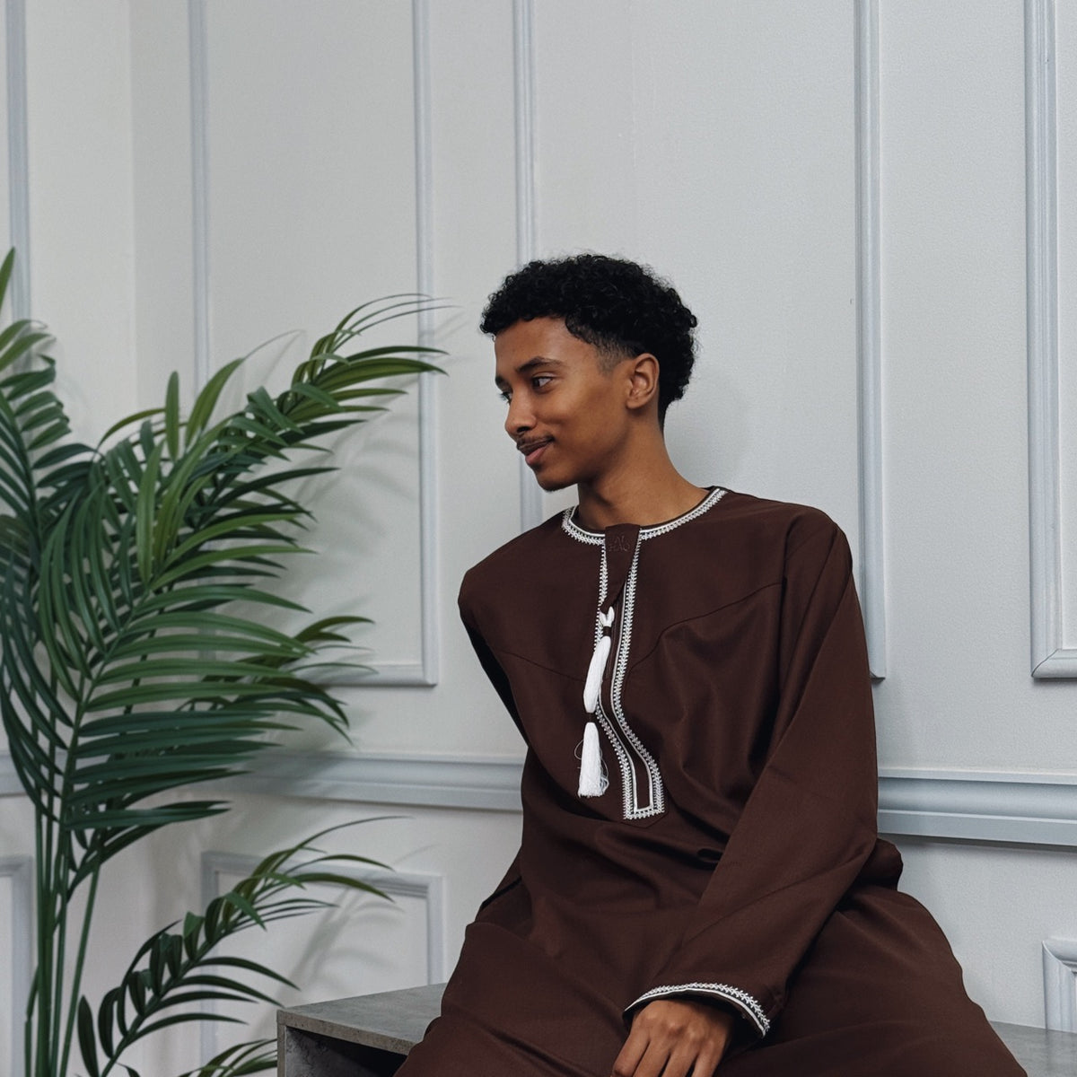 Traditional Arabic Clothing | Thobe Shop | Arabic Clothes – Al-Haq Thobes